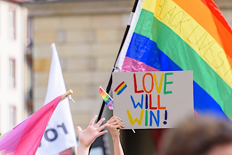 Over 10,000 Poles Participate In Pride Parade In Warsaw | Lavender Magazine