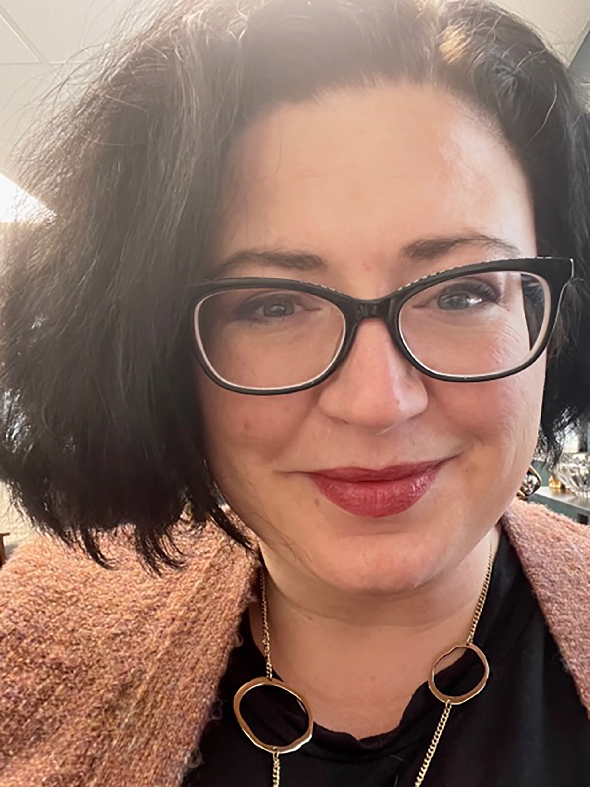 Biz Buzz: Dr. Tamarah Gehlen of Transformational Therapy Services ...