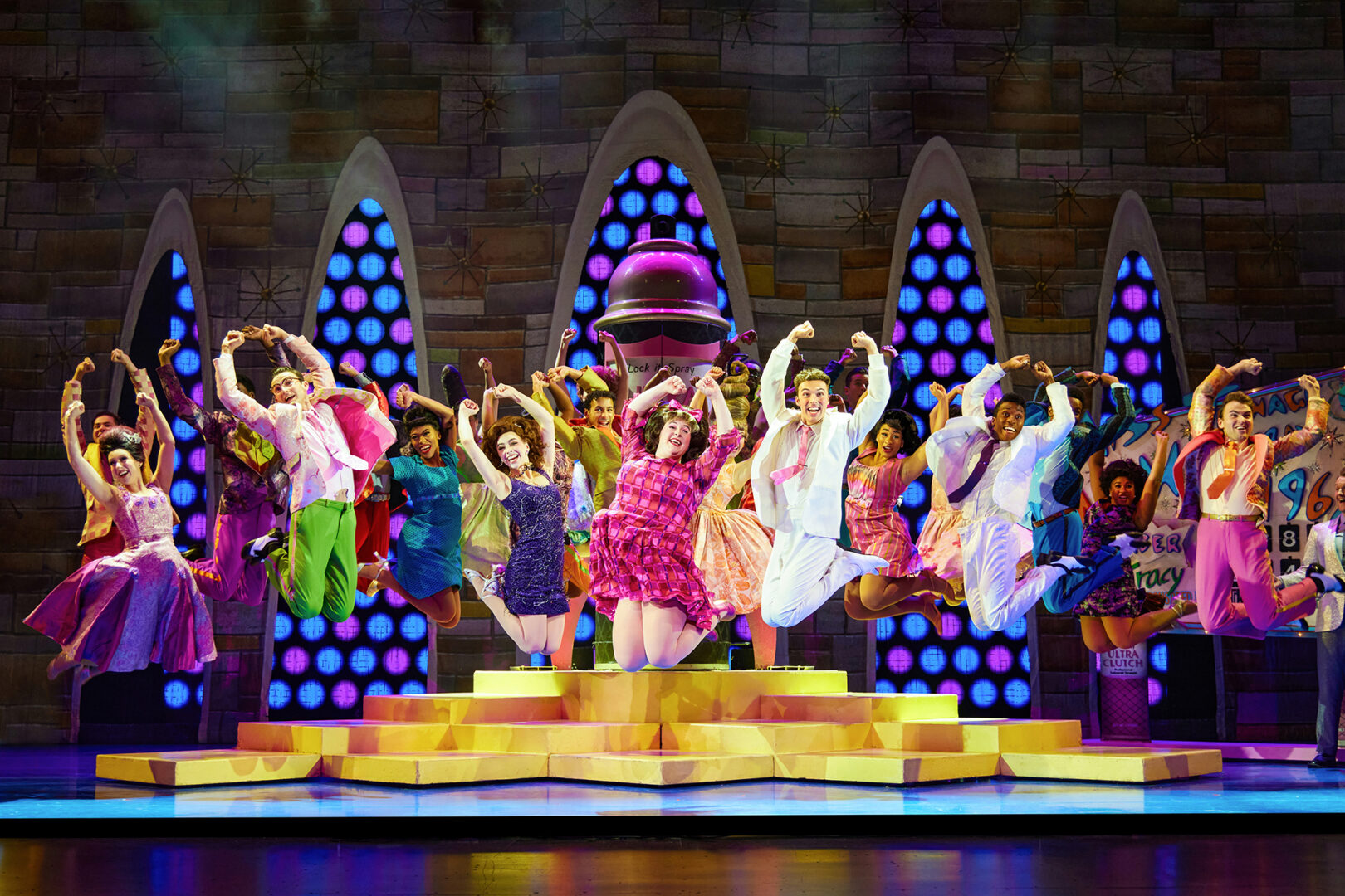 The Curtain Goes Up For Hairspray At The Ordway Lavender Magazine The Curtain Goes Up For Hairspray At The Ordway Lavender Magazine